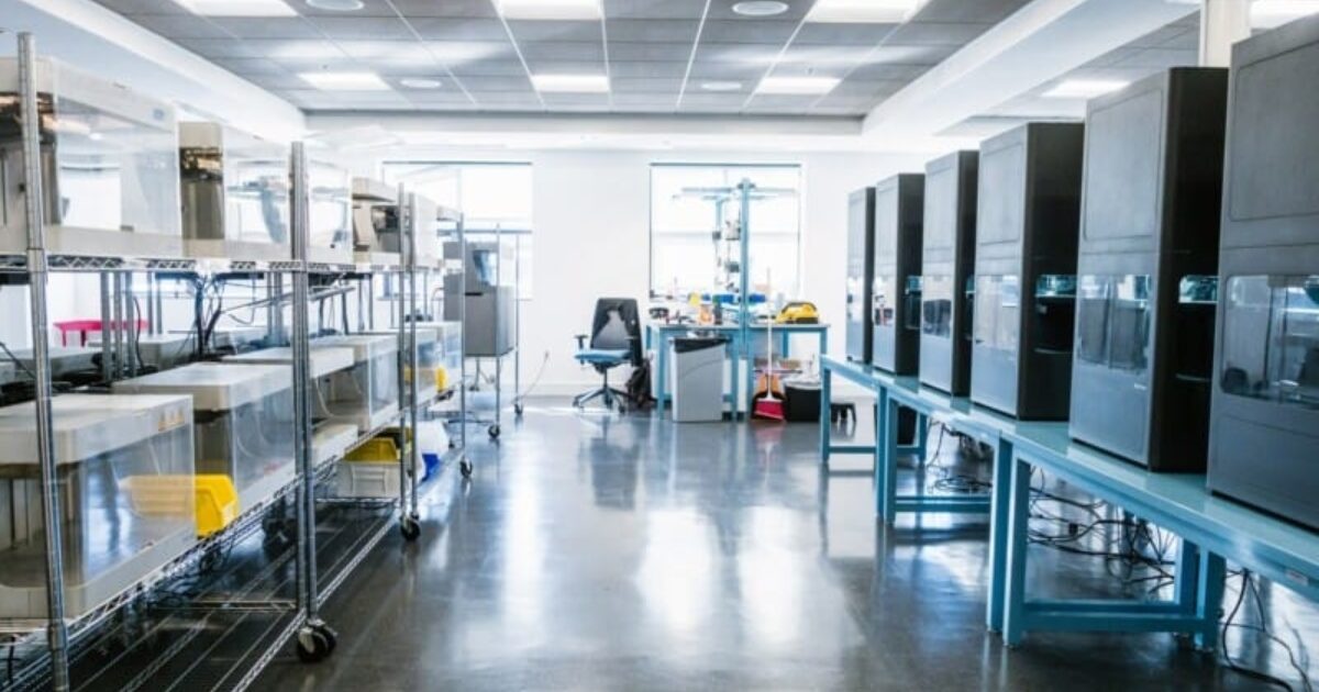 Additive Manufacturing History: From the 1980's to Now