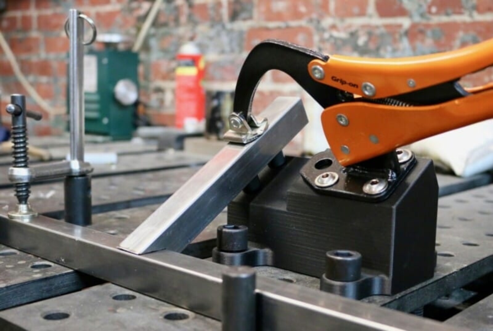 3D Printed Soft Jaws | Markforged