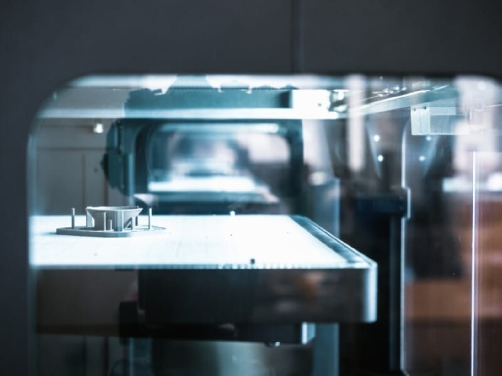 Understanding Metal 3D Printing: Powder Media, High Energy Events